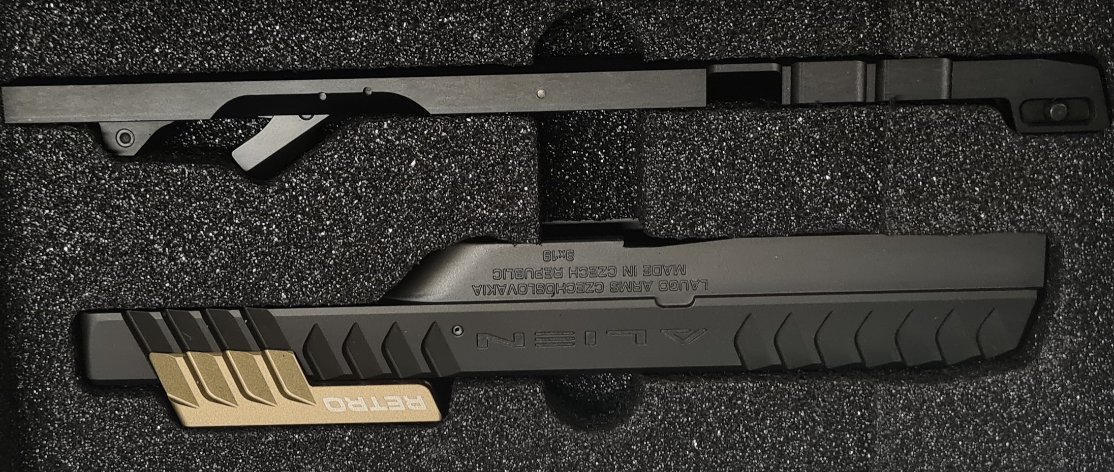 Laugo Arms Slide Alien Retro Kit | Montagen | Visierung Optik ...